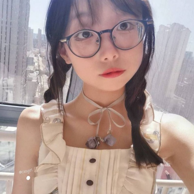 Telegram channel "萝莉学生少女高中生清纯反差" — @caogirl — TGStat