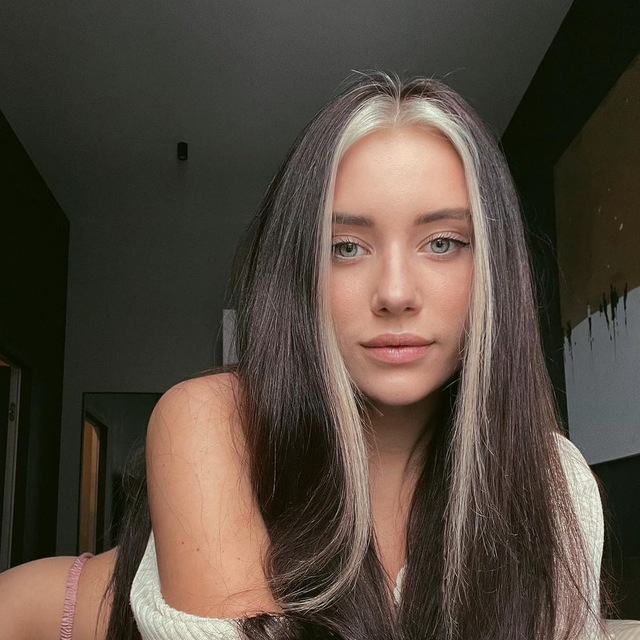 Telegram channel "Students hot girls" — @students_hot — TGStat